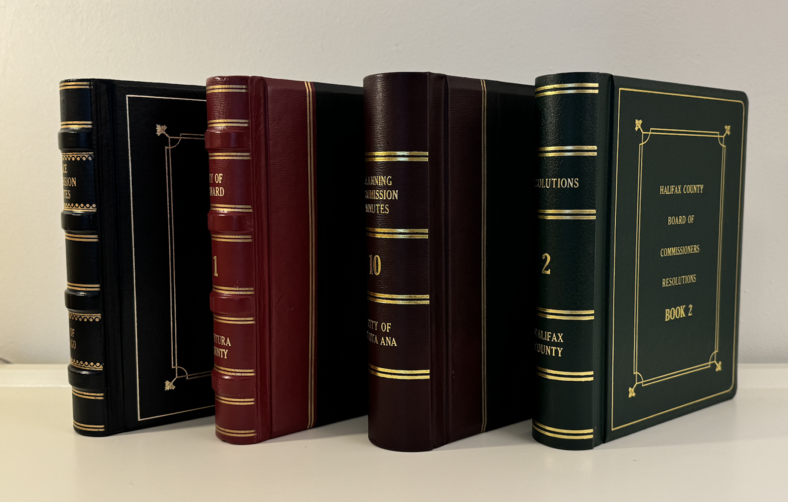 Custom Minute Books With Gold Foil Imprinting And Achival Paper